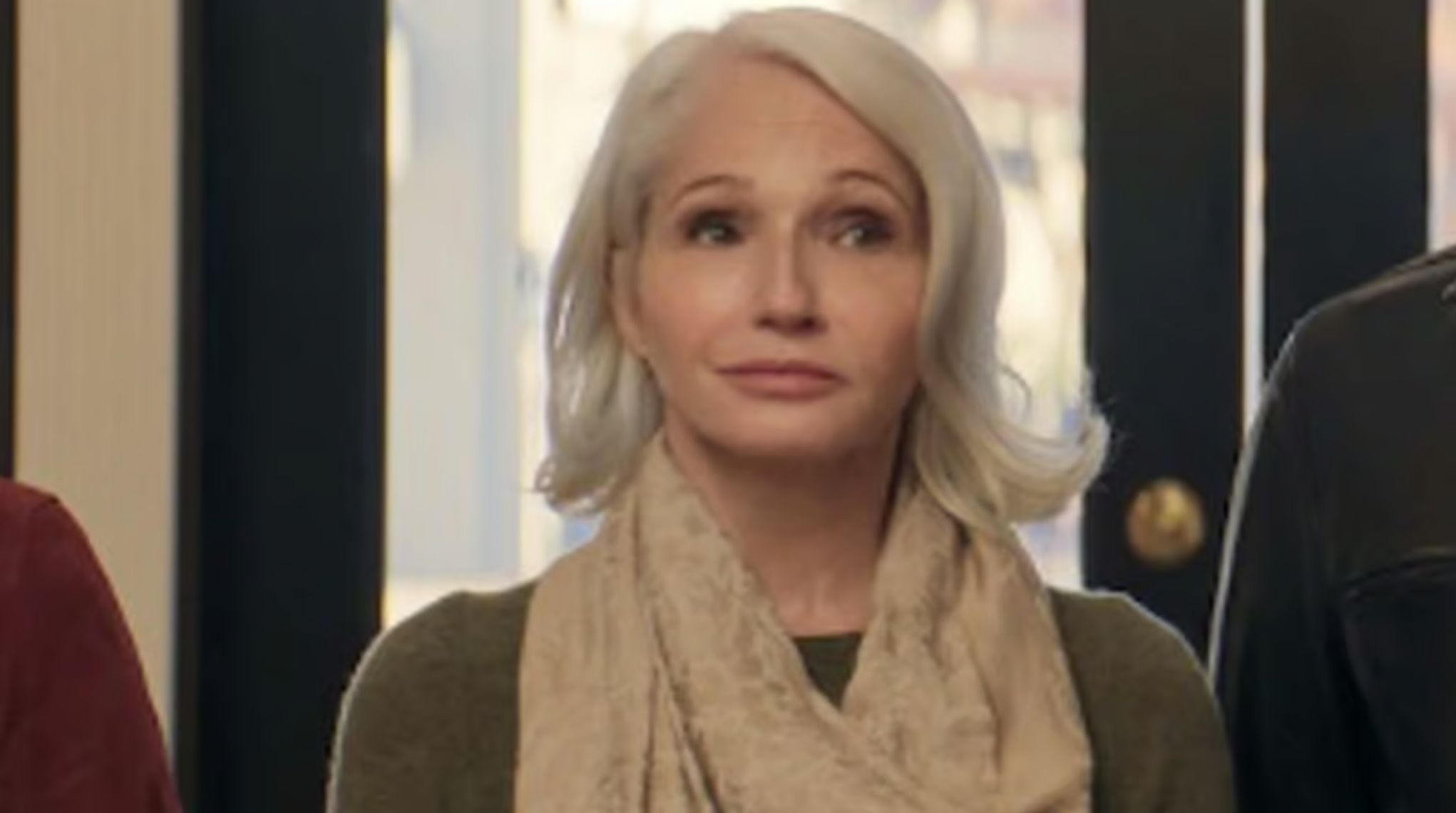 ‘Unos suegros de armas tomar’: De qué se trata y quién sale en la nueva peli #1 de Netflix