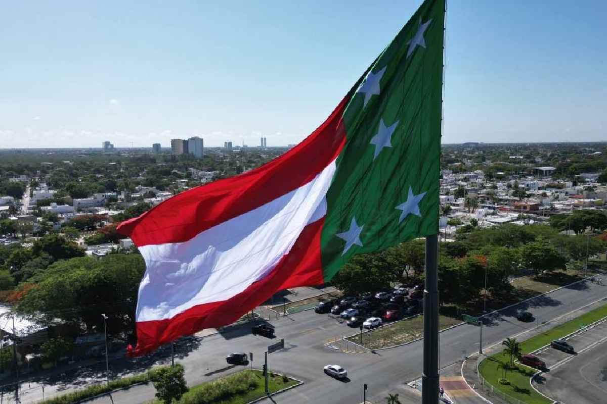 Izan bandera de Yucatán luego de 182 años; primera y única vez fue en 1841
