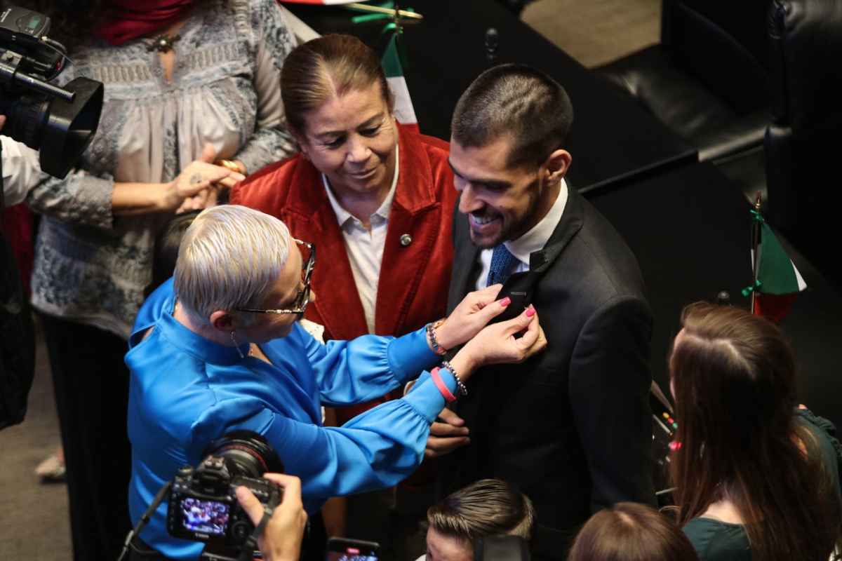Juan Pablo Adame lleva su lucha personal contra el cáncer al Senado con ...