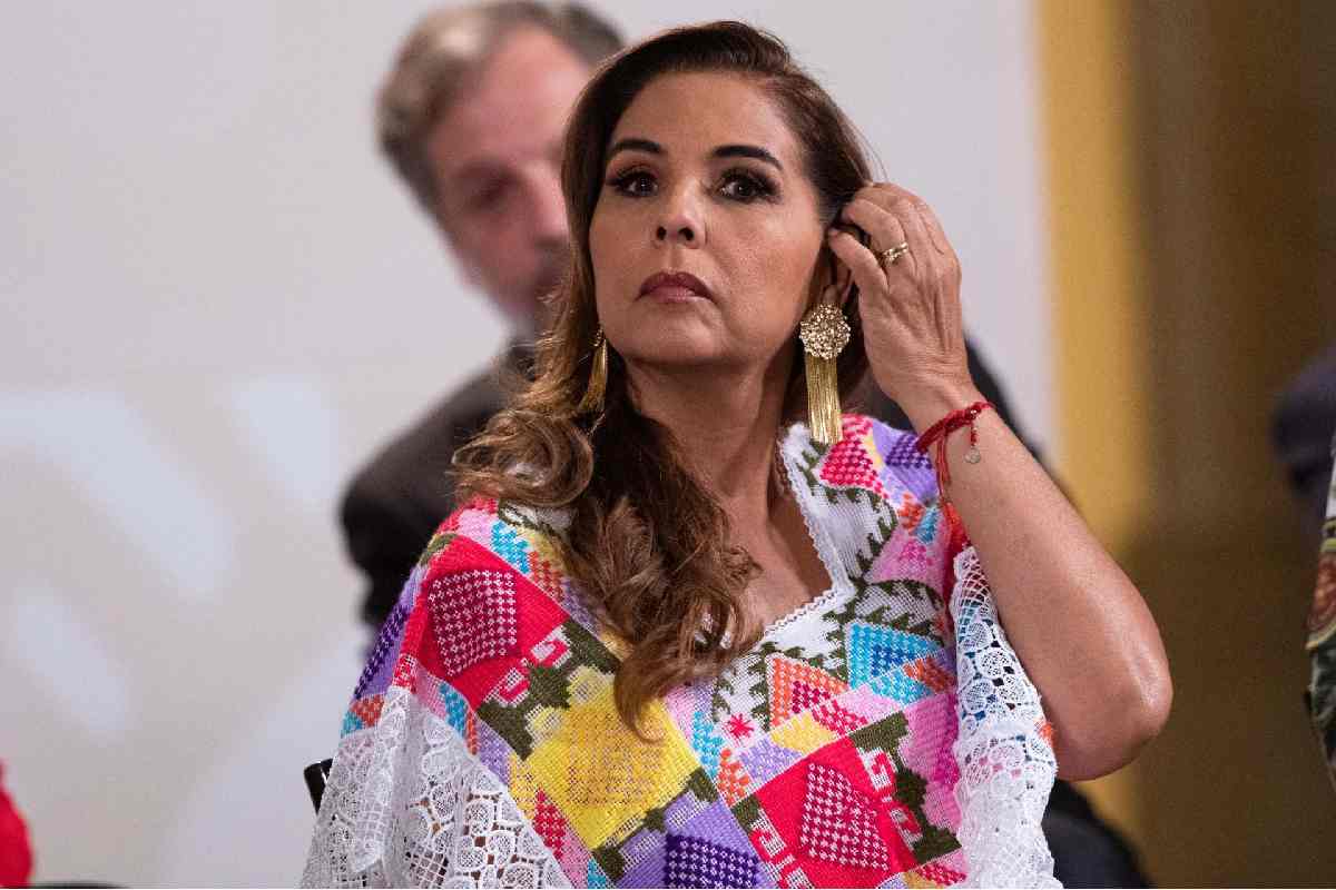 Gobernadora de Quintana Roo entrega al Papa Francisco una carta de AMLO ...