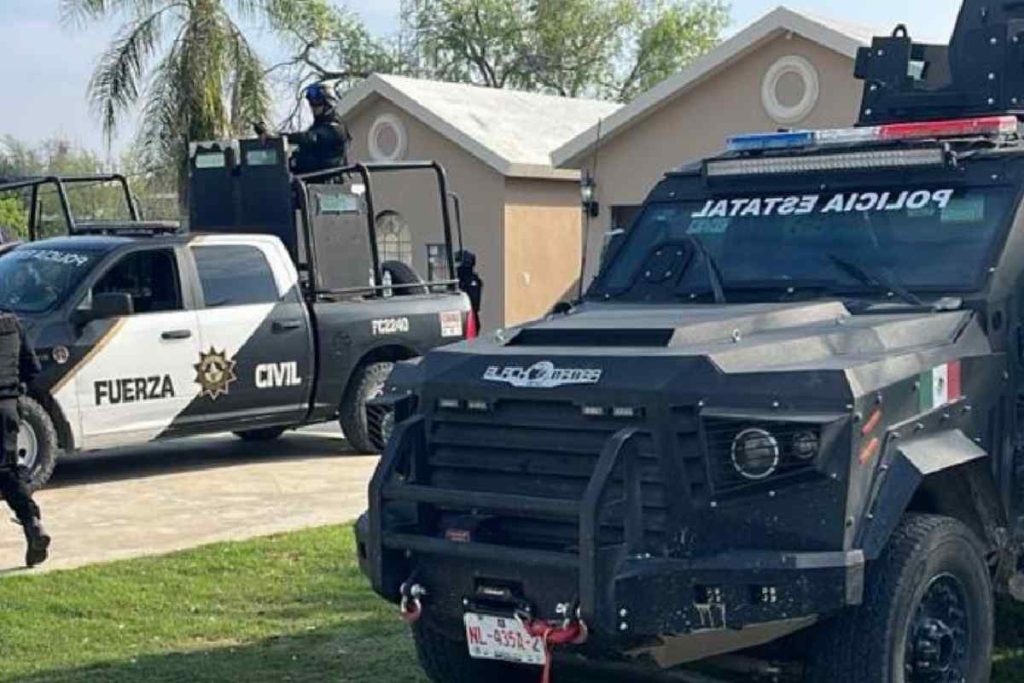 Abandonan cuerpos e incendian edificios y vehículos oficiales en Doctor ...