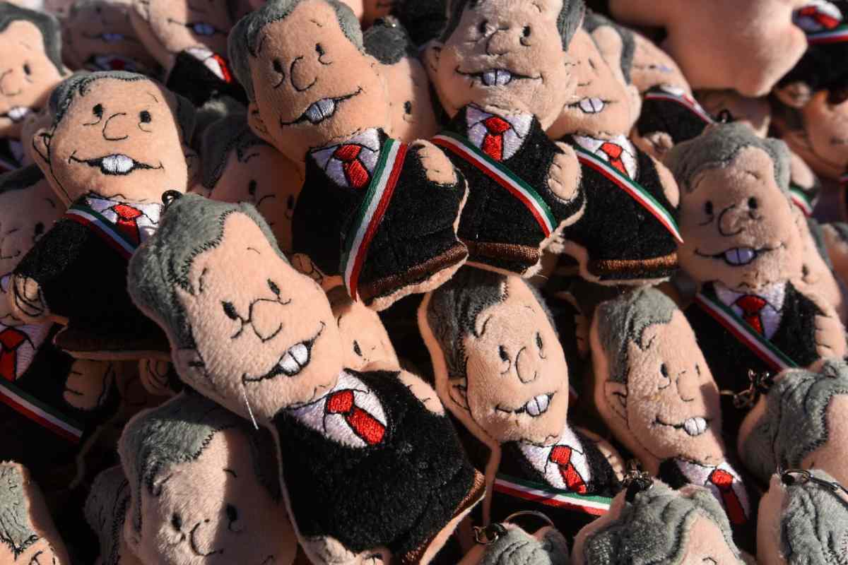 ‘Amlitos’ sí podrán venderse en eventos de Morena sin que formen parte ...