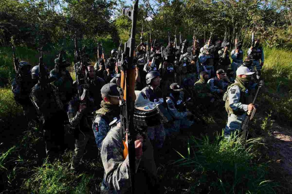 Legisladores republicanos proponen iniciativa de ley que exige al Pentágono plan para matar a ...