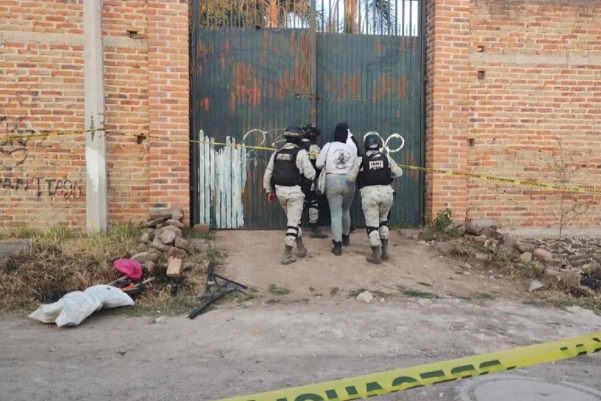 Colectivos localizan hornos y fosas clandestinas y 27 bolsas con segmentos humanos en El Salto ...