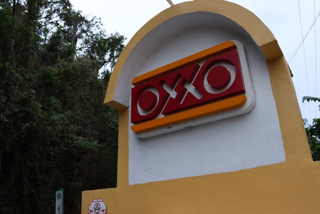 El OXXO más bonito de México: un atractivo turístico en Puerto Vallarta