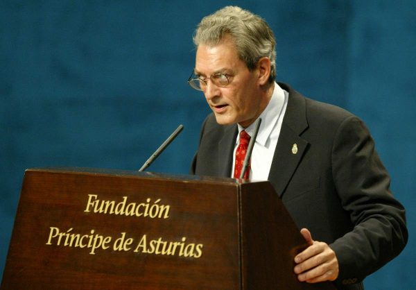 Muere el escritor Paul Auster a los 77 años, a causa de cáncer de pulmón