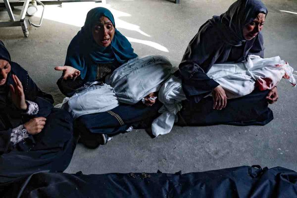 Ataque en Rafah deja 35 muertos; Israel rechaza terminar la guerra