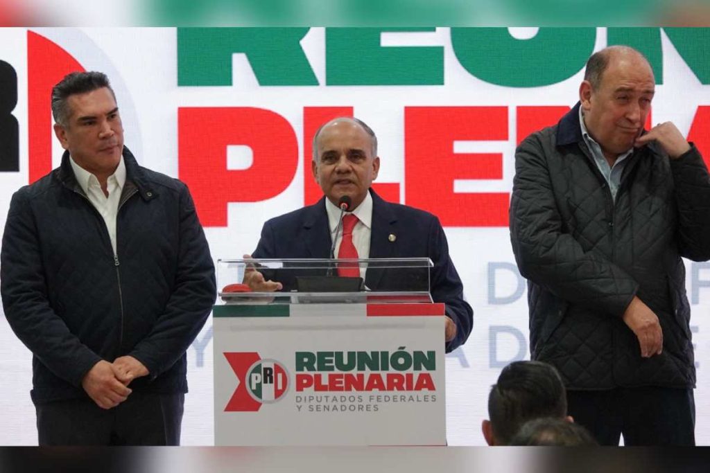 El PRI saca a Manlio Fabio Beltrones de su bancada en el Senado y le ...