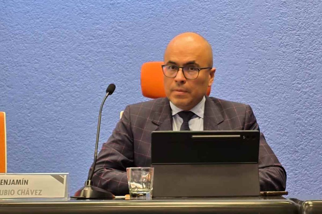 Sin tomar en cuenta a ninguna mujer, Órgano de Administración Judicial ...